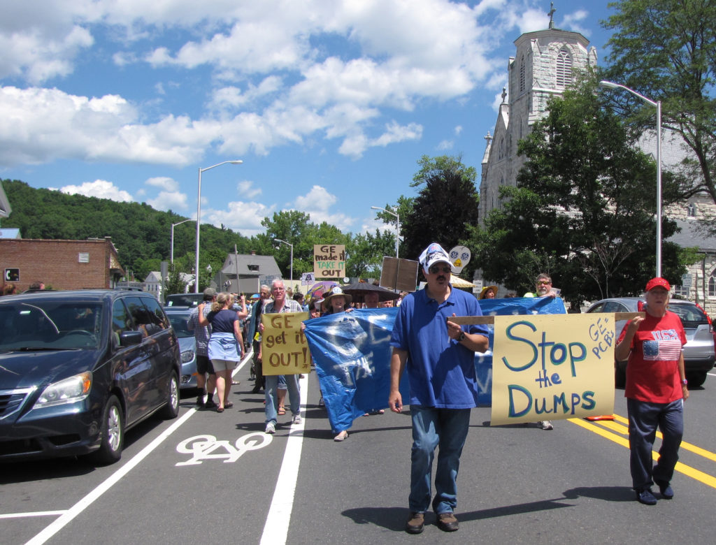 Protest against Berkshire PCB dumps draws 200 marchers - The Berkshire Edge