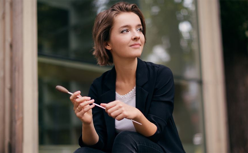 TANGLEWOOD REVIEW: Rakitina conducts BSO in Shostakovich, Dvořák ...