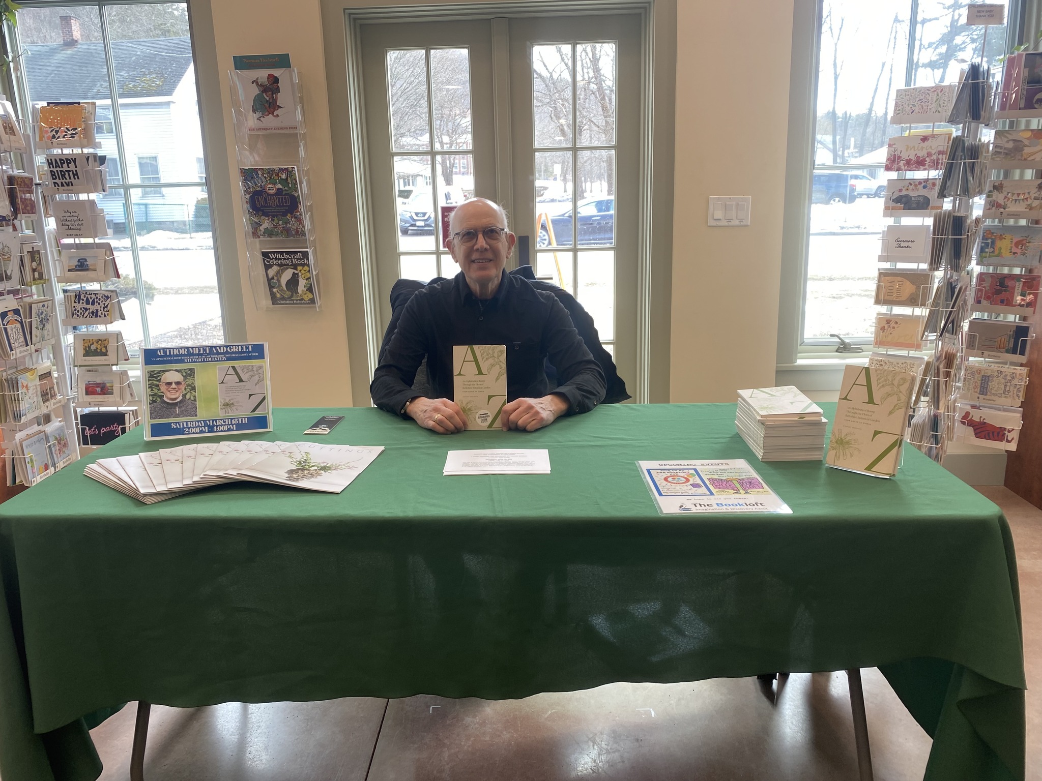 BUSINESS MONDAY: Spotlight on The Bookloft—where there's a will, there ...