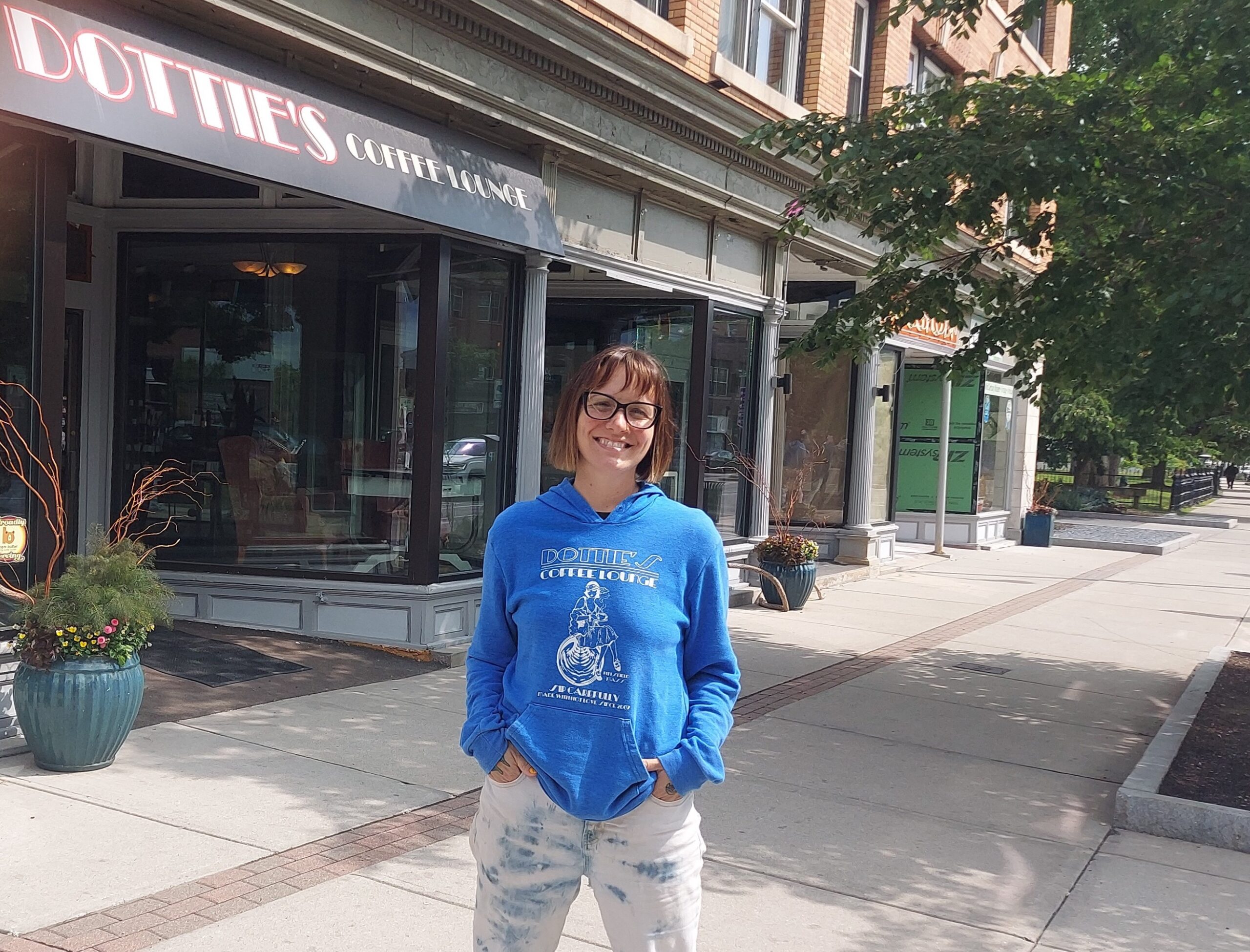 BUSINESS MONDAY: Spotlight on Dottie's Coffee Lounge—expanding next ...