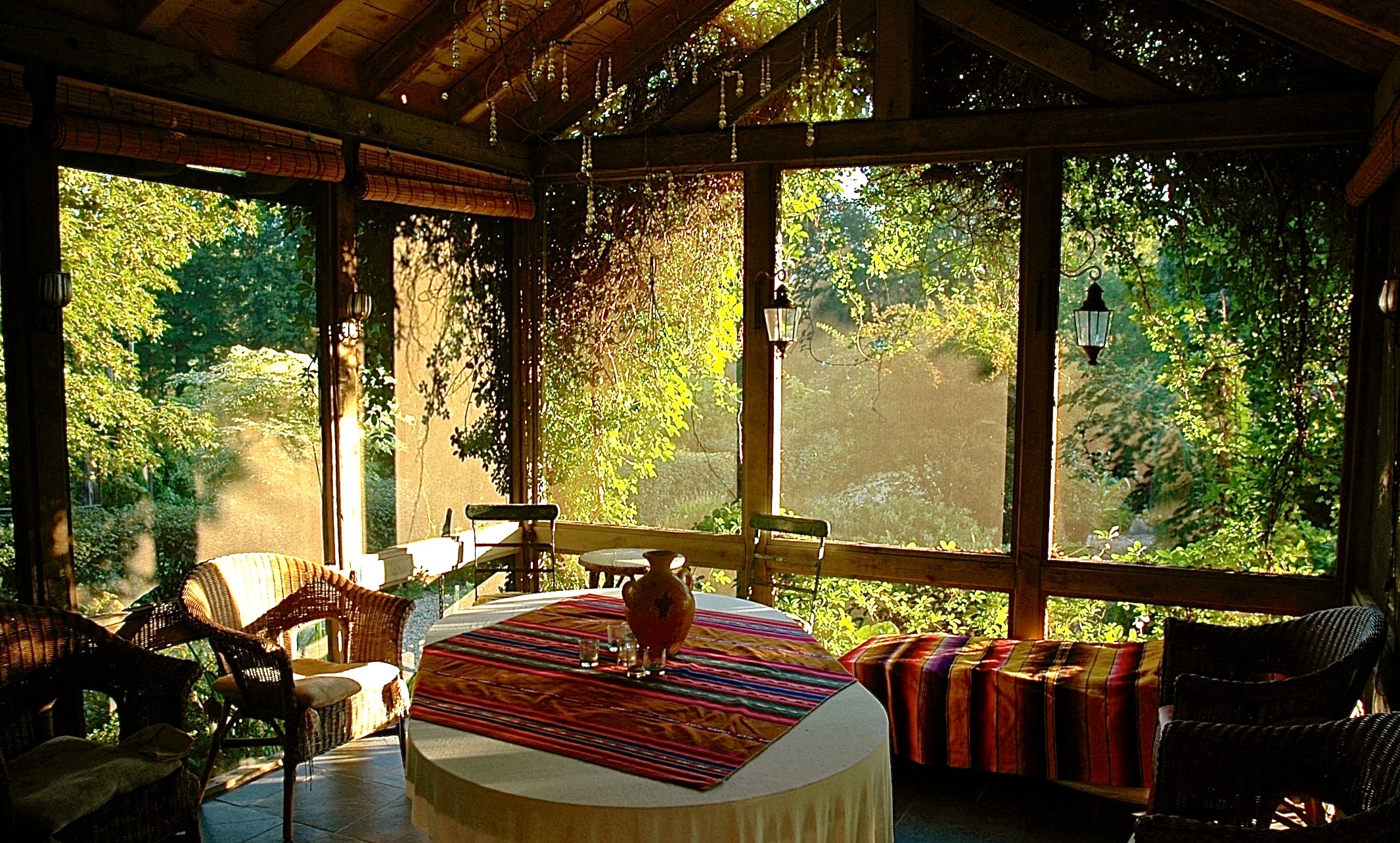 All Park and No Bite: How a SCREENED PORCH is a timeless solution to an ...