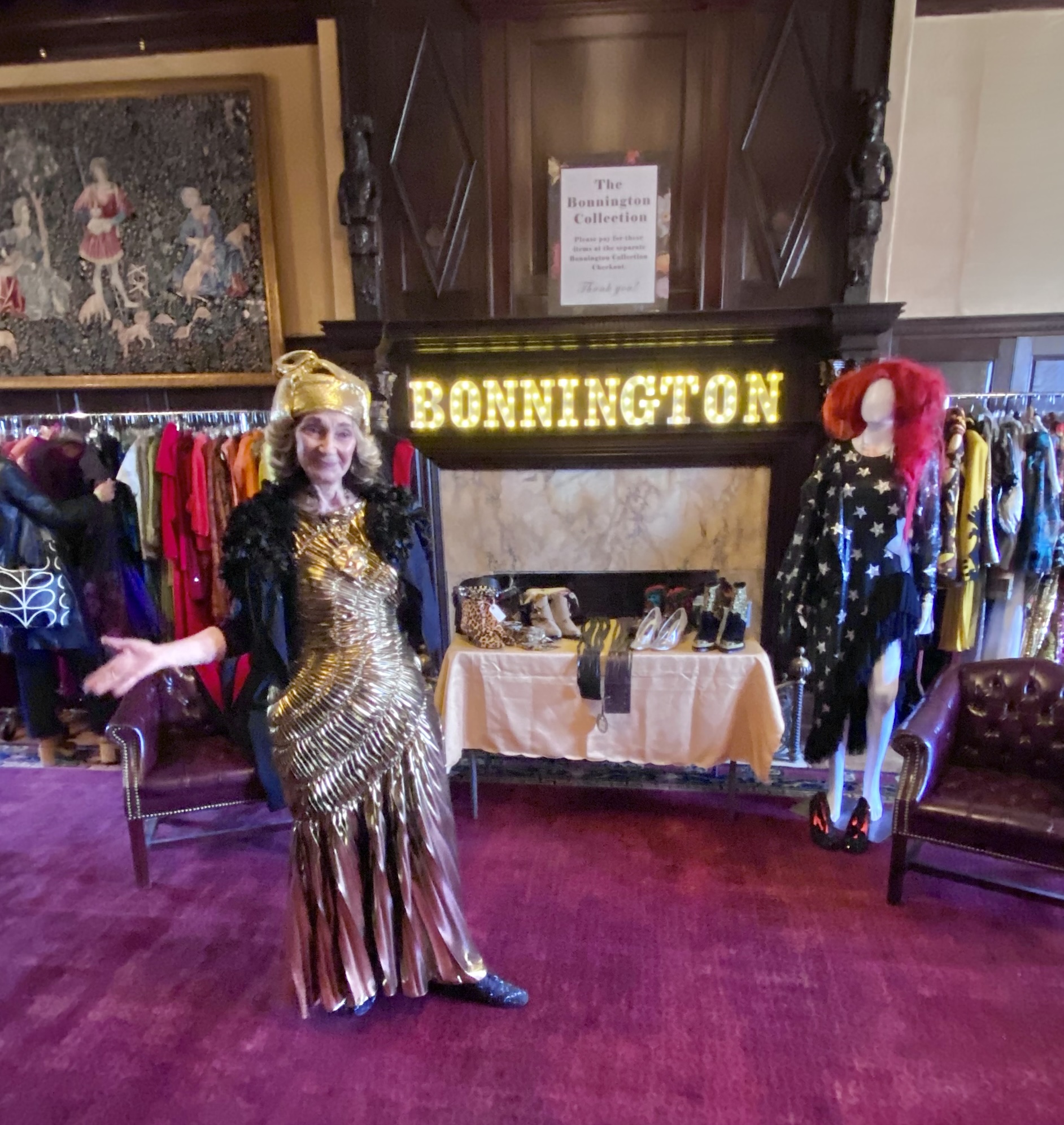 BerkChique!, this-weekend-only pop-up clothing sale, opened Friday ...