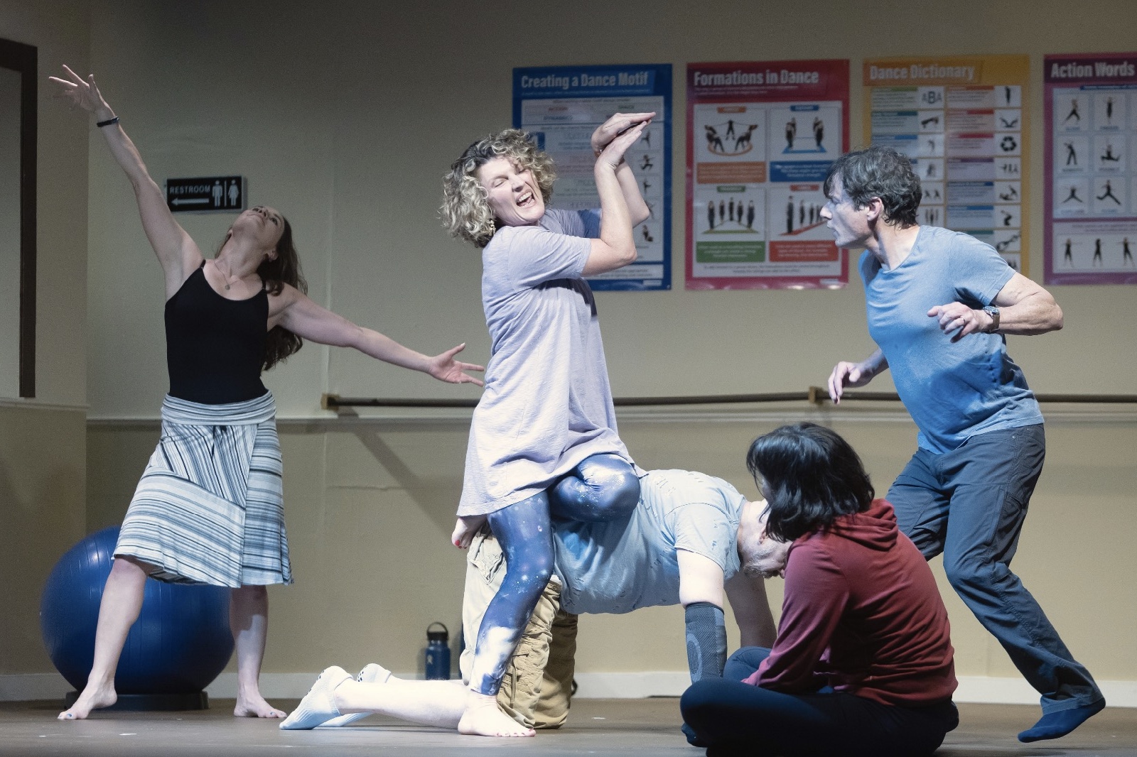 THEATER REVIEW: 'Circle Mirror Transformation' plays at the Ghent ...