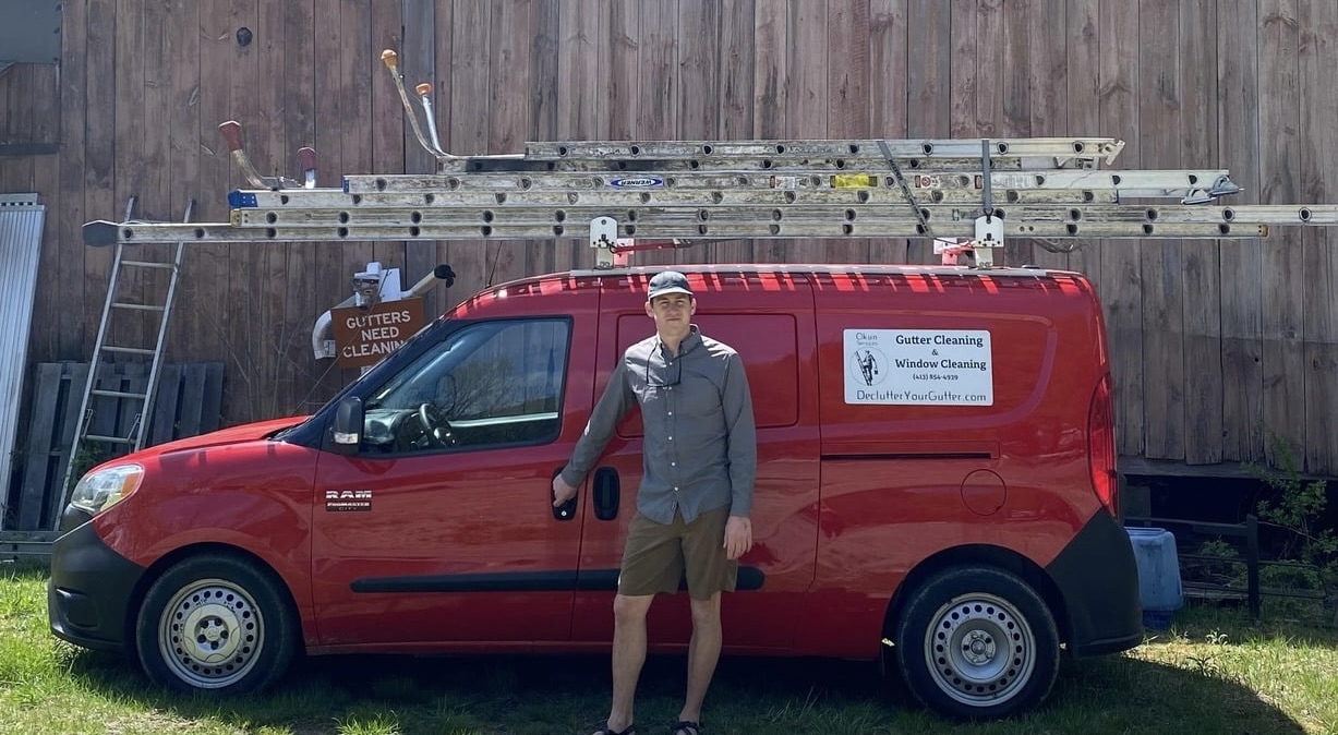 BUSINESS MONDAY: Spotlight on Okun Services—Keeping the windows clean ...
